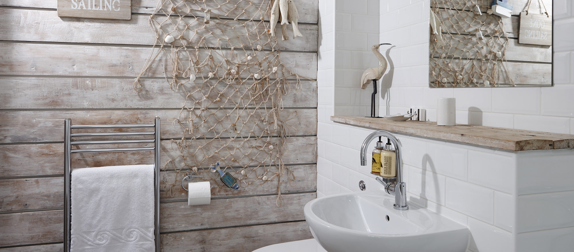 Book a Room • Steam Packet Inn